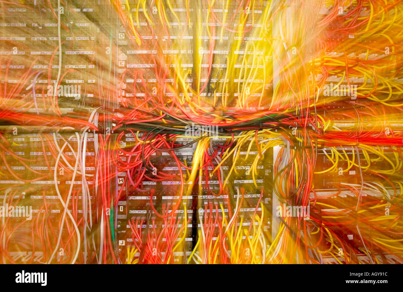 Wires into modem hi-res stock photography and images - Alamy