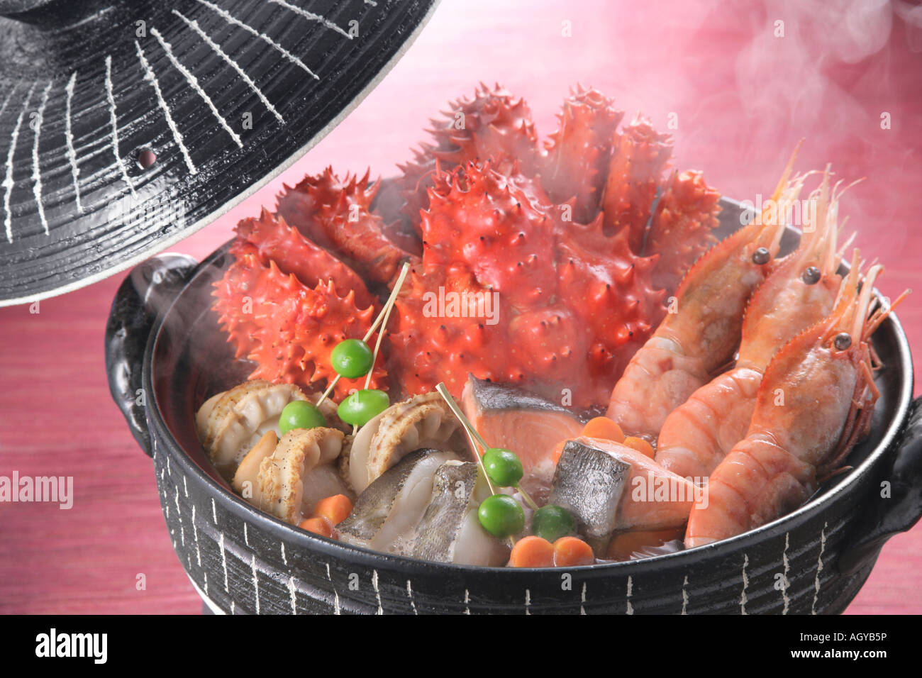 Boiled seafood in pot Stock Photo - Alamy