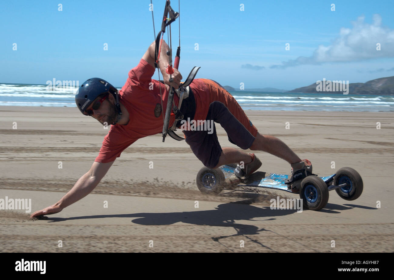 Landboarding hi-res stock photography and images - Alamy