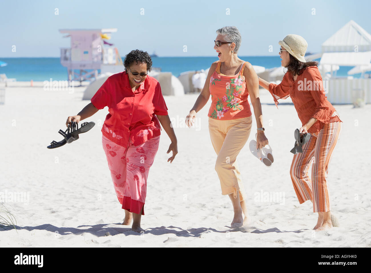 Group of women on the beach hi-res stock photography and images - Alamy
