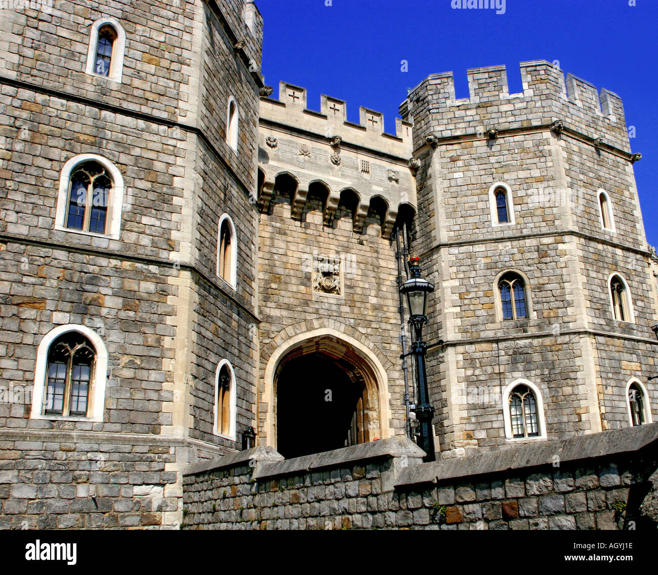 Royal royalty castle hi-res stock photography and images - Alamy