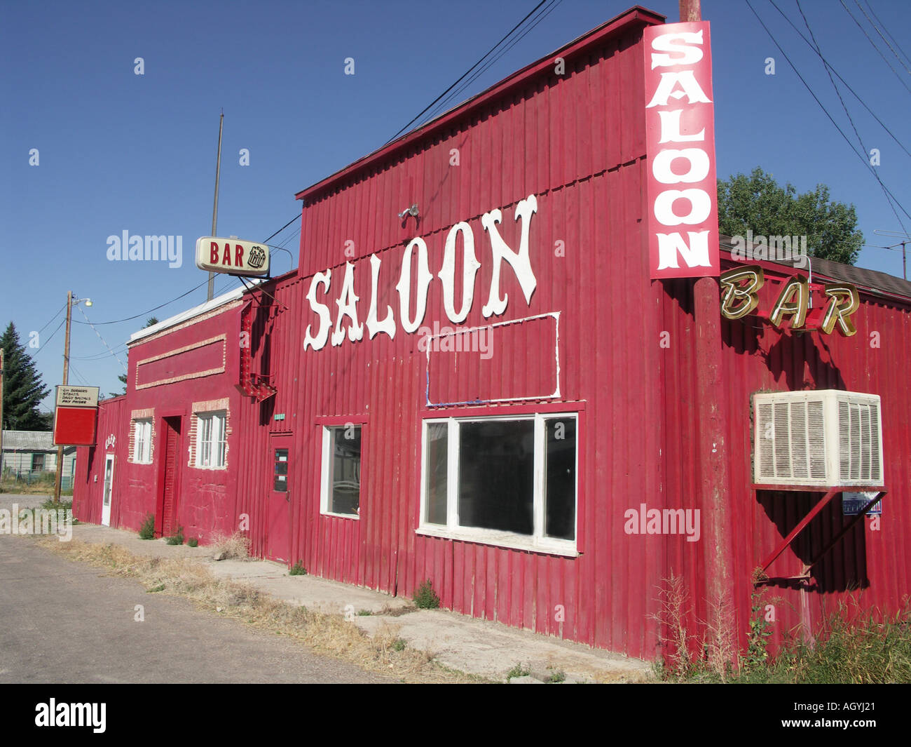 Old time saloon hi-res stock photography and images - Alamy