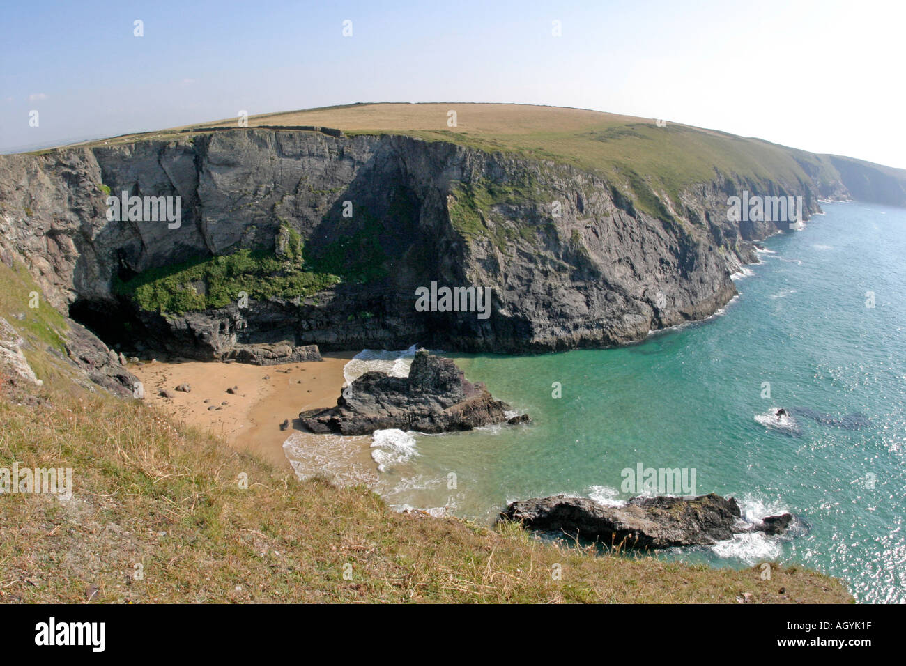 Butter hole cornwall hi-res stock photography and images - Alamy
