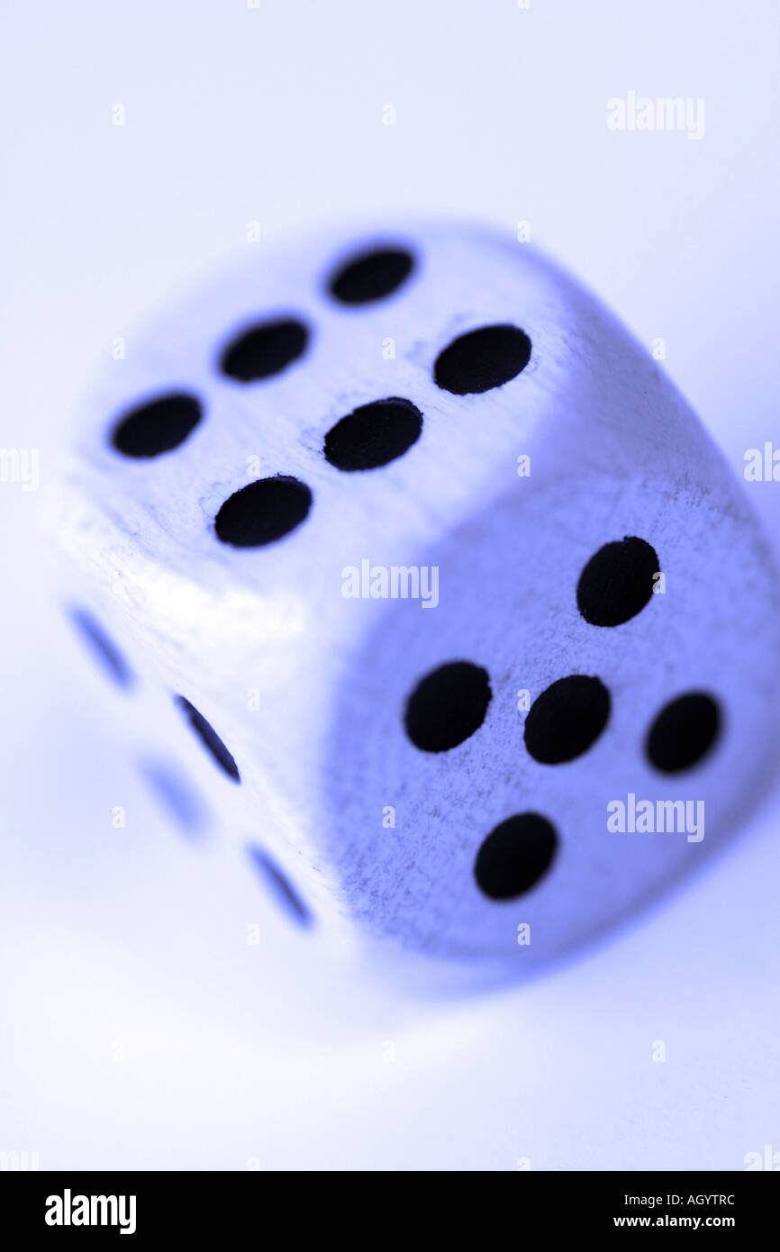 Free dicing hi-res stock photography and images - Alamy