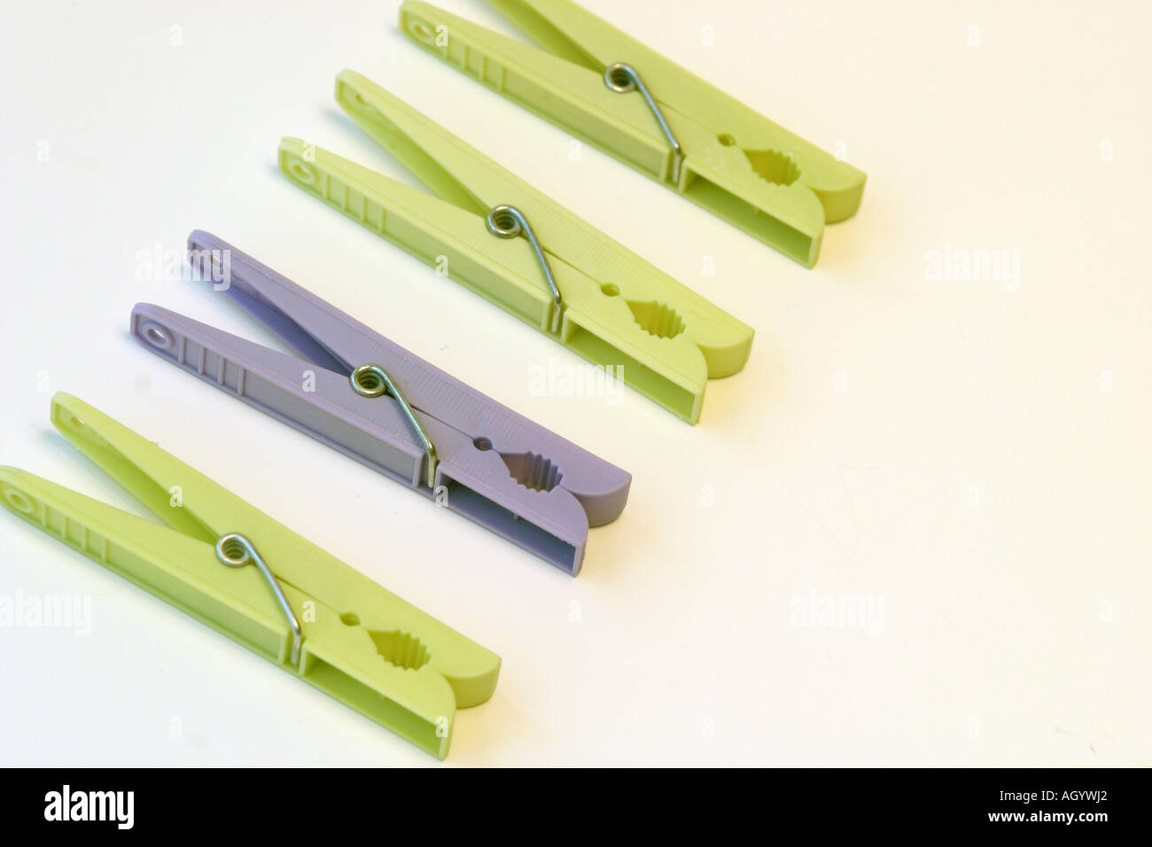 Washing peg many pegs hi-res stock photography and images - Alamy