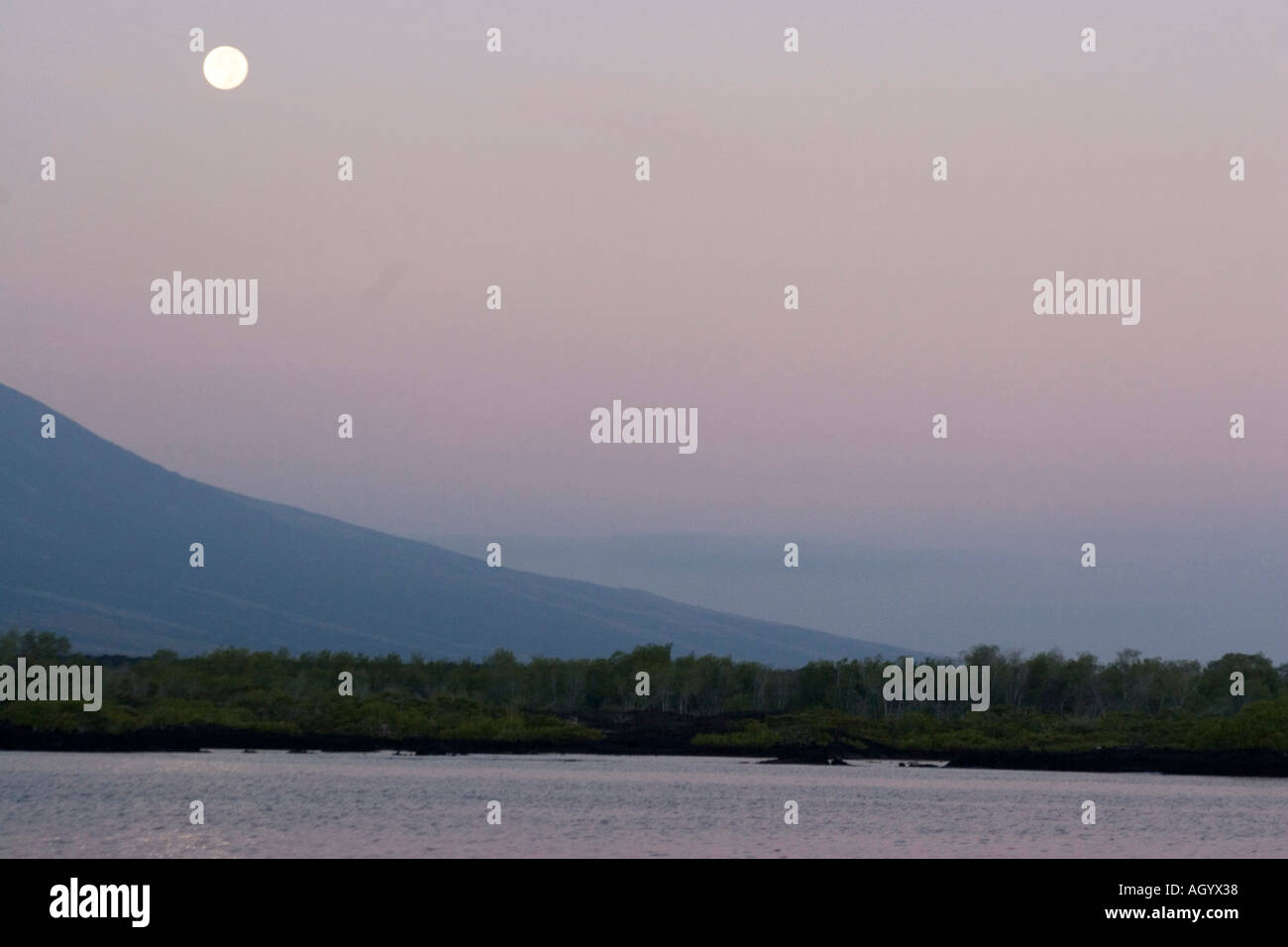 Sunrise first light hi-res stock photography and images - Alamy