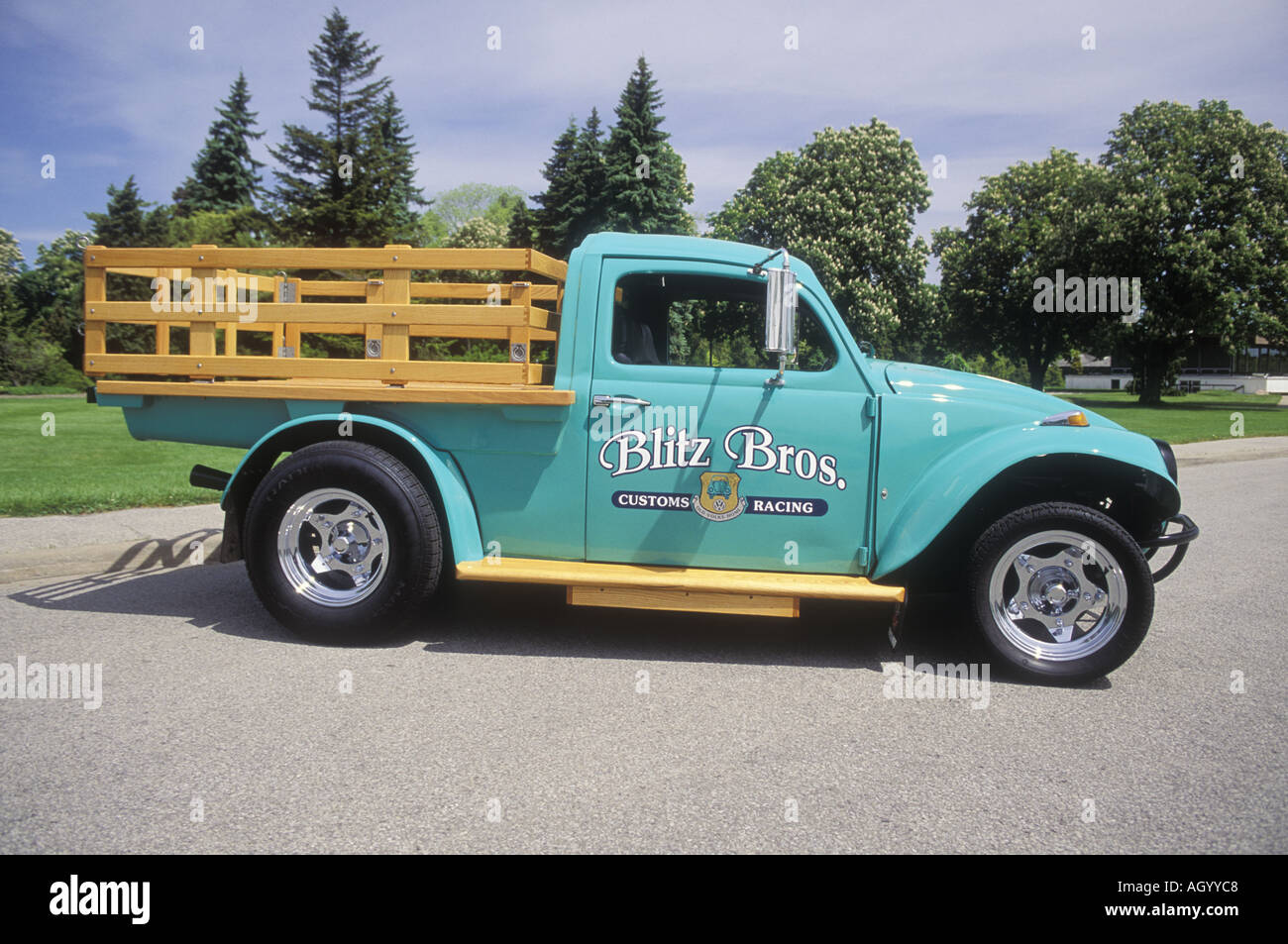 Vw custom car hi-res stock photography and images - Alamy