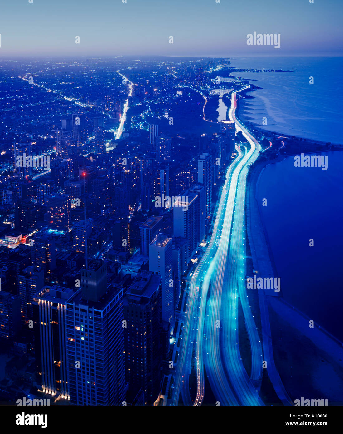 Outer Drive at night on Lake Michigan in Chicago Illinois USA Stock ...