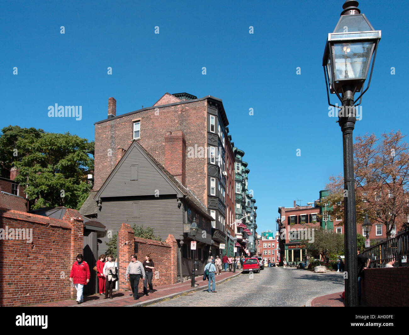 Boston paul revere house fall hi-res stock photography and images - Alamy