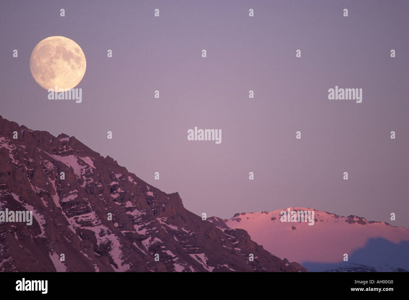 full moon over Gates of the Arctic National Park North Slope of the ...