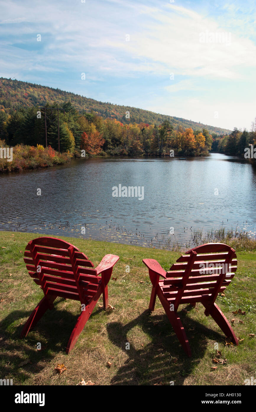 Fall Foliage by a lake on Highway 100, Green Mountains, Vermont, USA ...