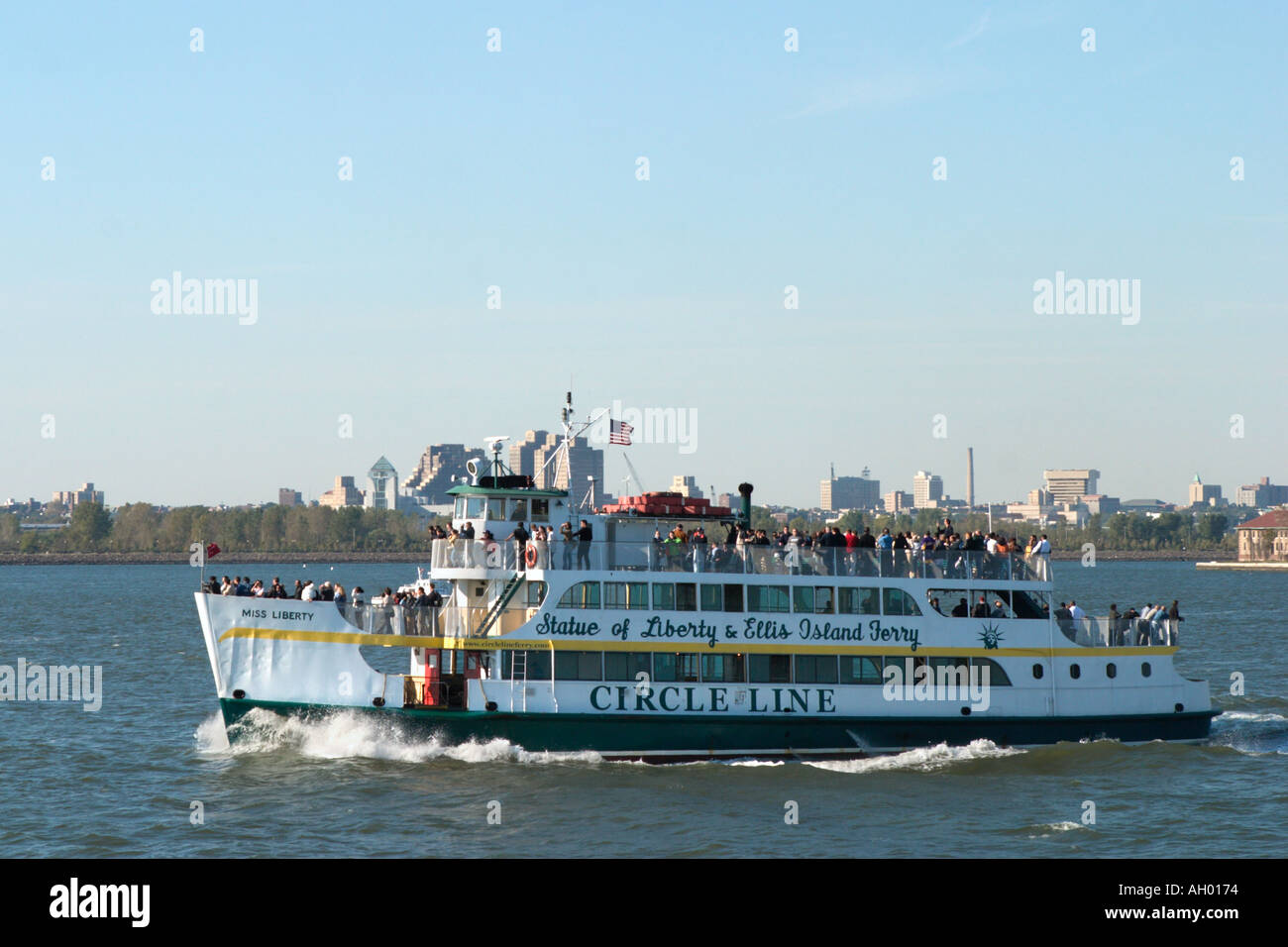 City line ferry hi-res stock photography and images - Alamy