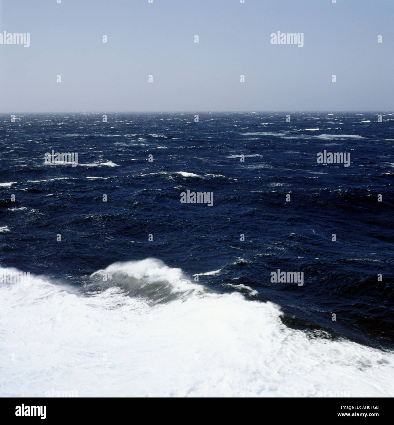 Seasick cruise hi-res stock photography and images - Alamy