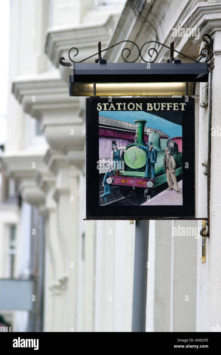 Train buffet hi-res stock photography and images - Alamy