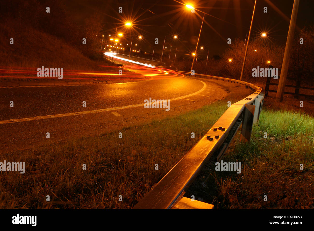 Slip road on junction 24 of the M25 at night Stock Photo - Alamy