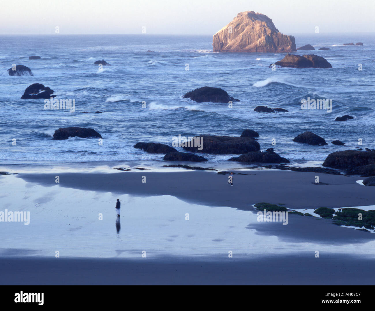 Bandon Beach Oregon Stock Photo - Alamy