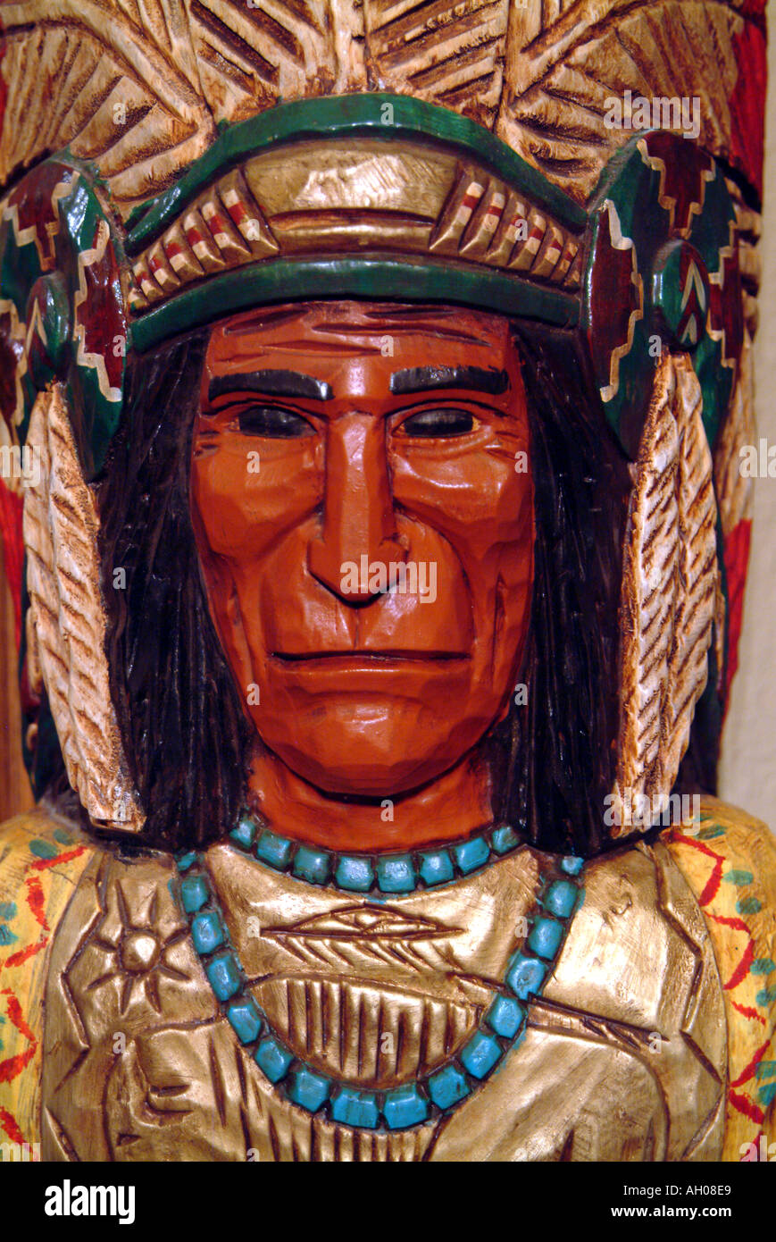 American Indian face Stock Photo - Alamy