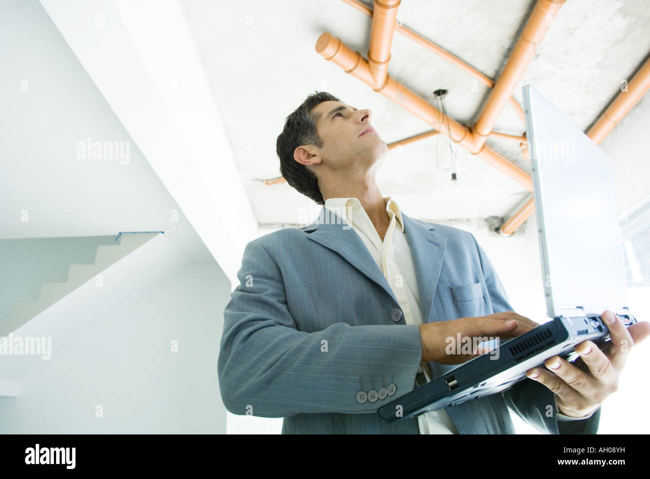 Inspecting laptops hi-res stock photography and images - Alamy