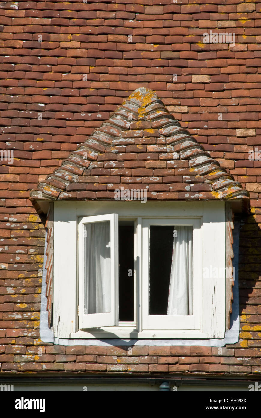 OLD WINDOW OPEN Stock Photo - Alamy