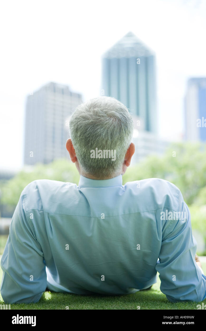 Rear ground close urban hi-res stock photography and images - Alamy