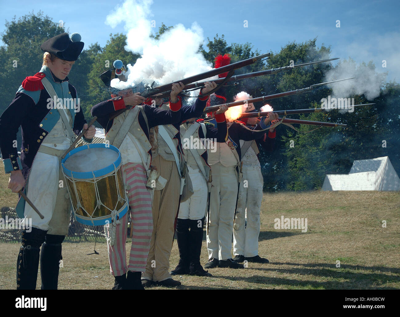 Napoleonic Re-enactment Soldiers Firing Muskets Stock Photo - Alamy