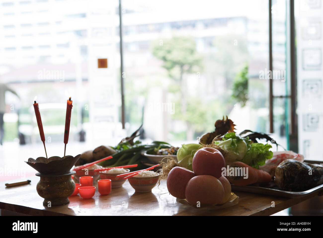 Offering Tables High Resolution Stock Photography and Images - Alamy