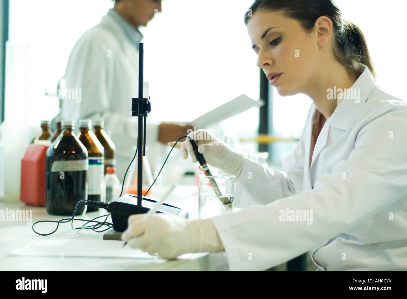 Jotting lab hi-res stock photography and images - Alamy