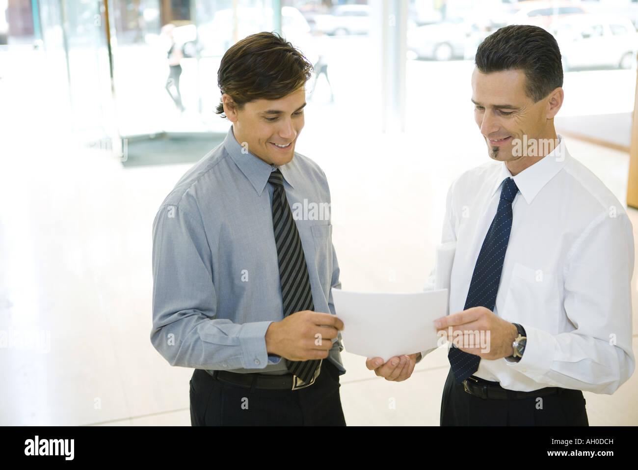 Two people above documents hi-res stock photography and images - Alamy
