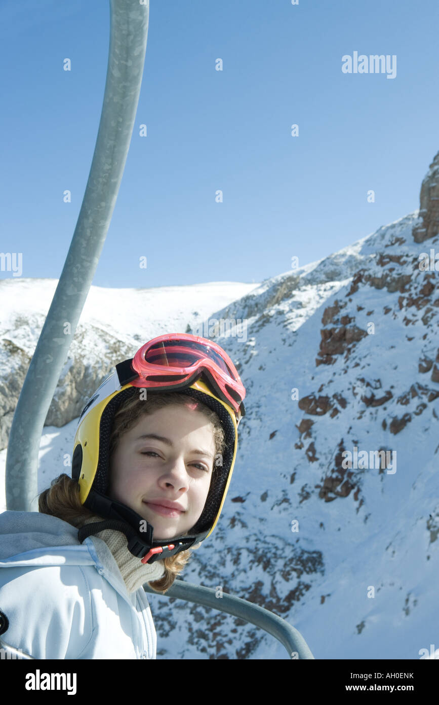 Sideways lift hi-res stock photography and images - Alamy