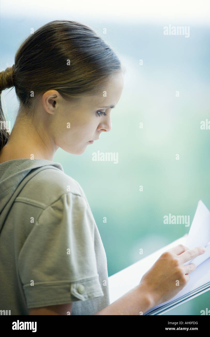 Dressed as one of the pages hi-res stock photography and images - Alamy