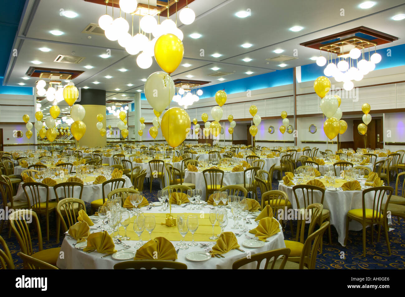 large banquet suite ready for a wedding feast Stock Photo - Alamy