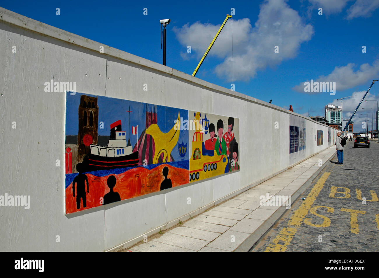 Beatles mural painting hi-res stock photography and images - Alamy