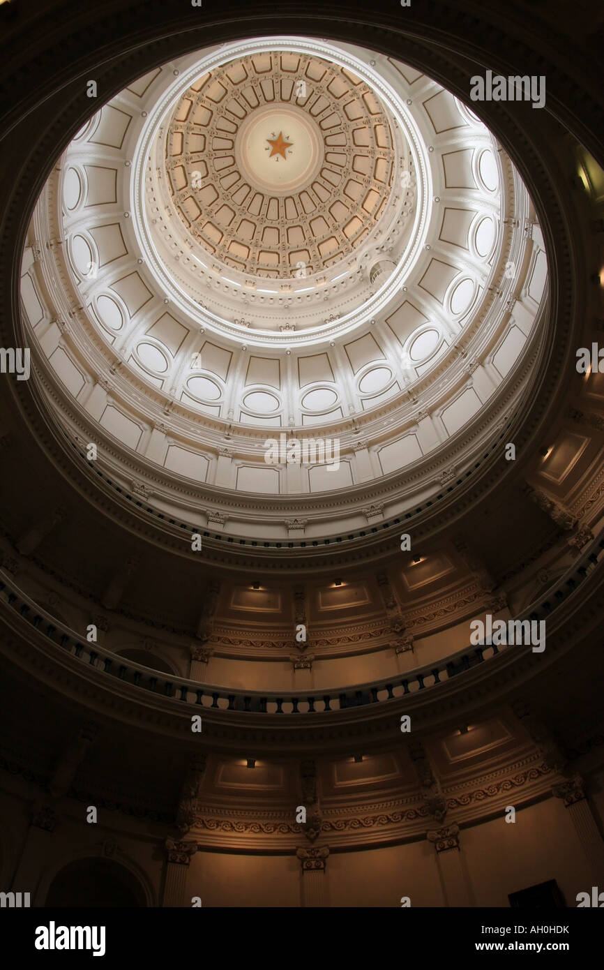 Texas state capitol building interior hi-res stock photography and ...