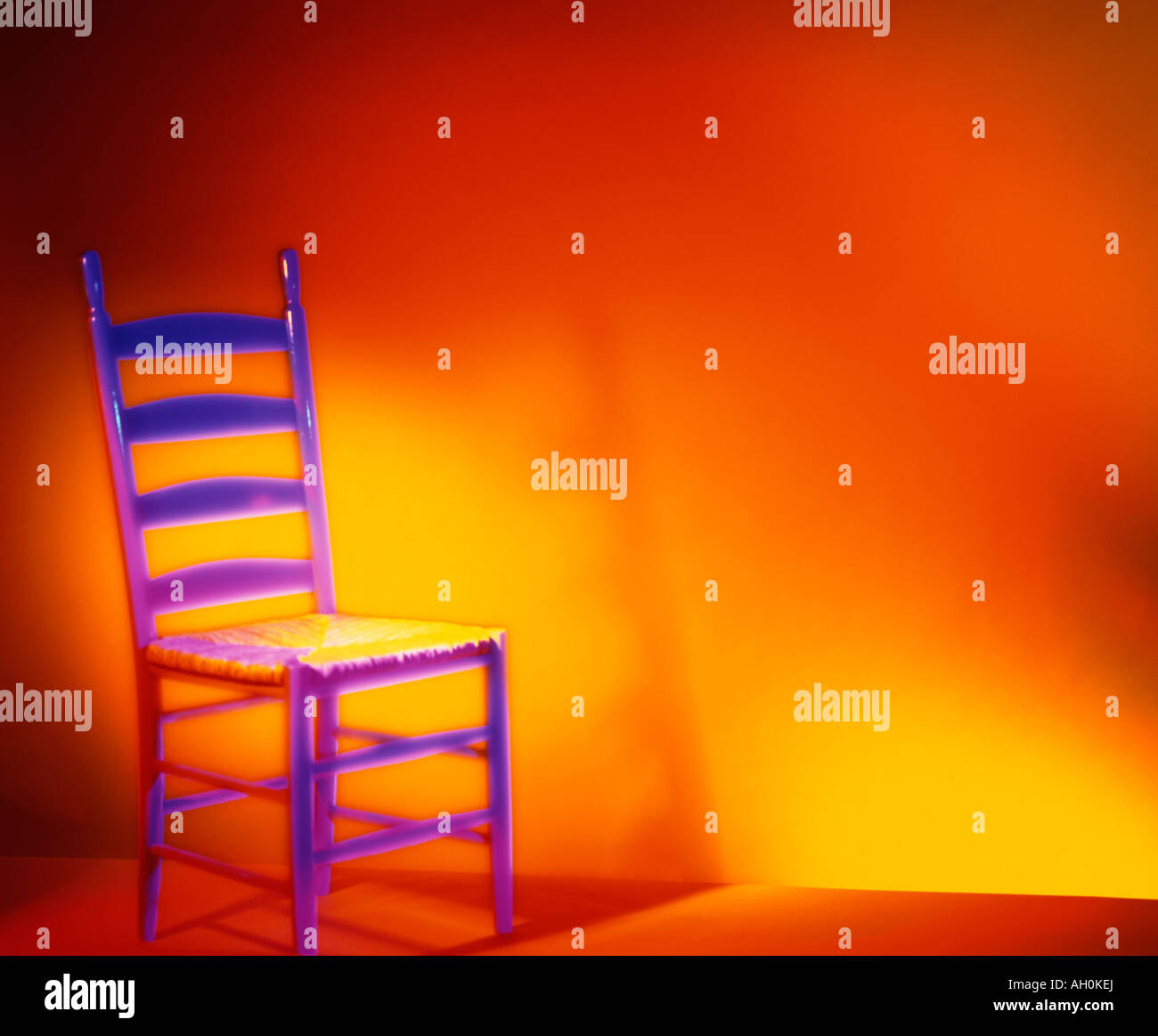 Chair with straw back hi-res stock photography and images - Alamy