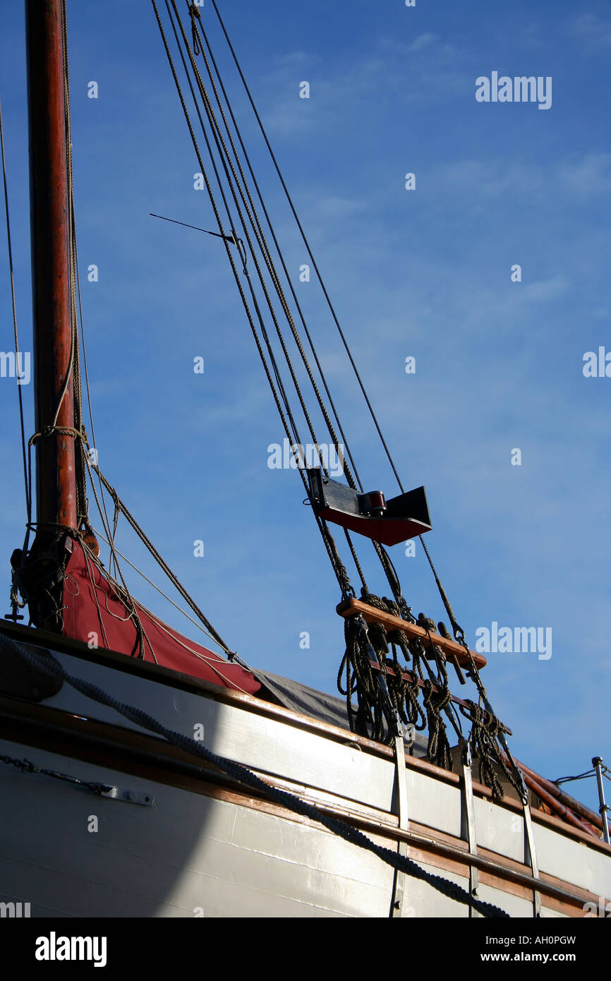Crop of a ship at the harbour Stock Photo - Alamy