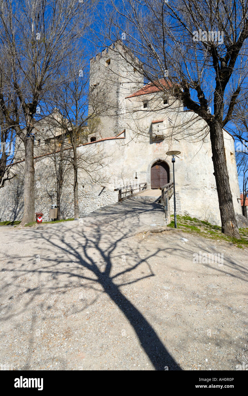 Castello di brunico hi-res stock photography and images - Alamy