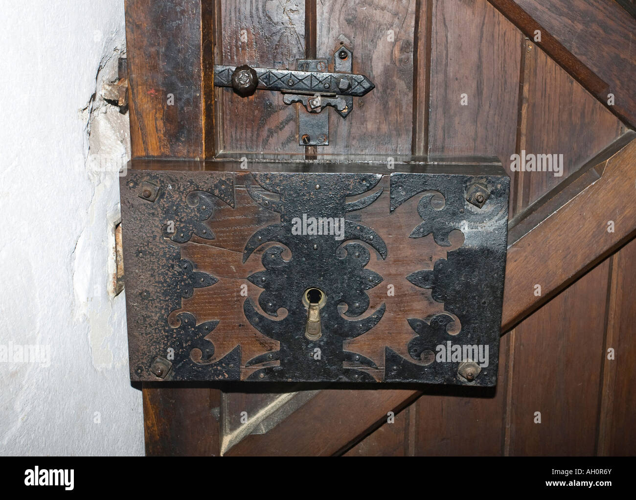 church door lock Stock Photo - Alamy