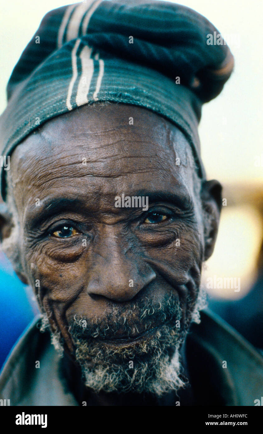 Dogon man hi-res stock photography and images - Alamy