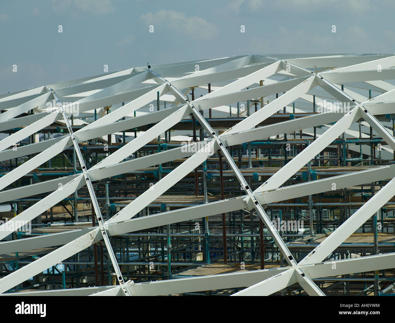 Steel girders construction hi-res stock photography and images - Alamy