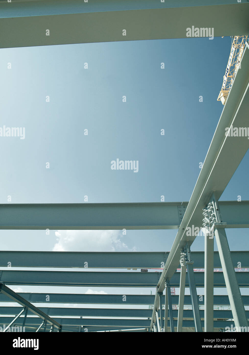 Steel Girders Stock Photos & Steel Girders Stock Images - Alamy