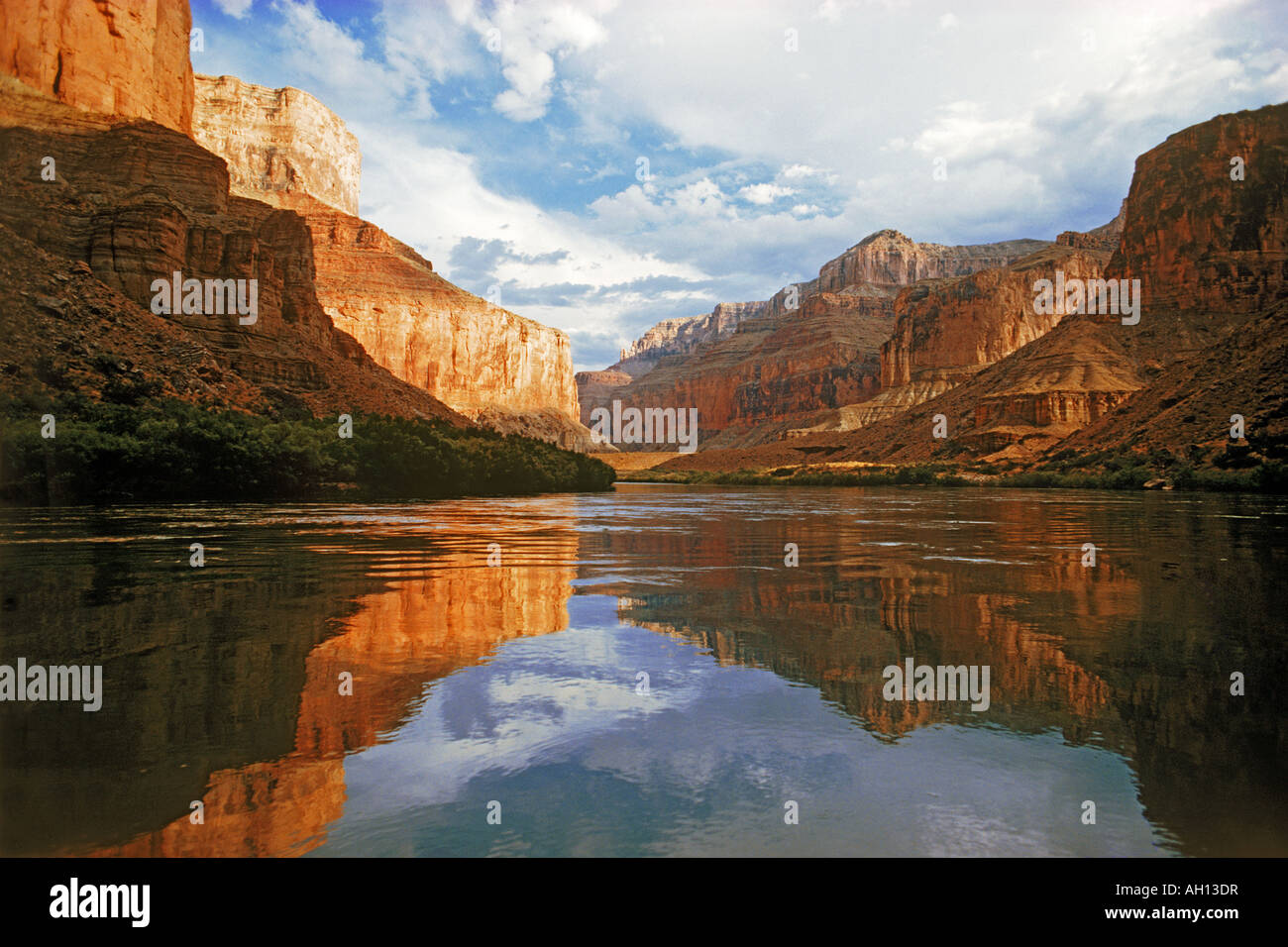Inside walls of the Grand Canyon just above President Harding Rapids on ...