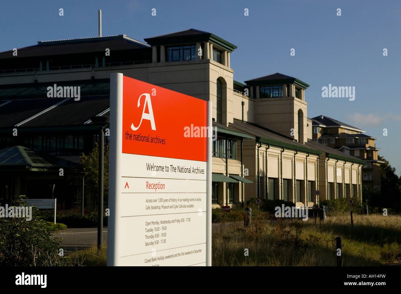 The national archives kew hi-res stock photography and images - Alamy