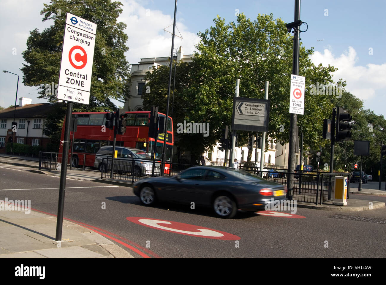 Car entering the west London Congestion Charge zone boundary, UK Stock ...