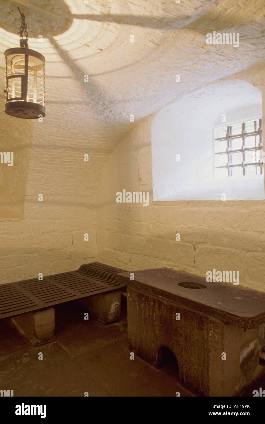 Dick Turpin, condemned cell ,York England prison UK history famous ...