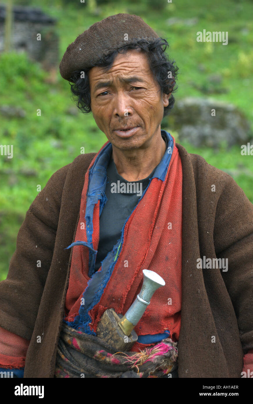 Tamang dress hi-res stock photography and images - Alamy