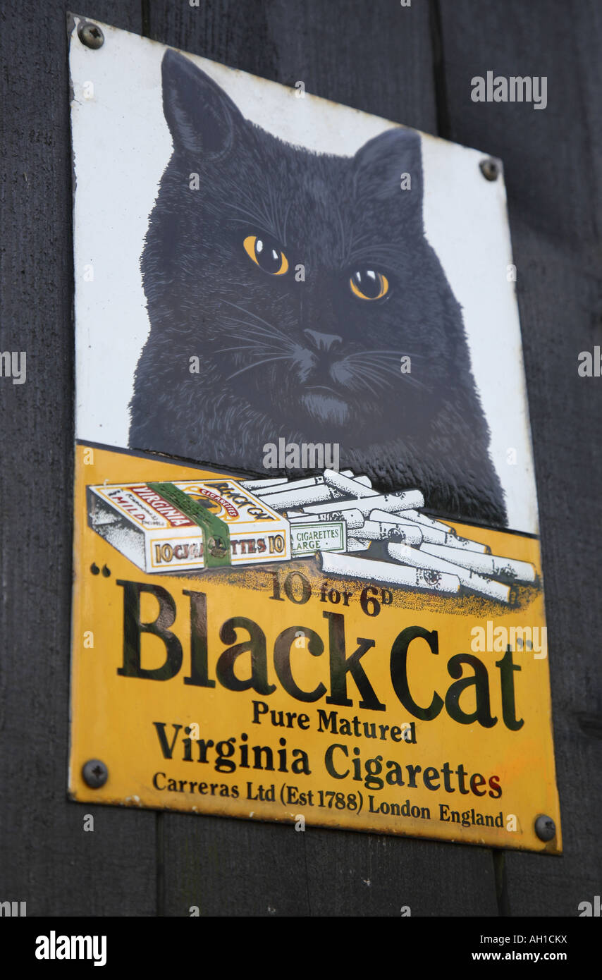 Black Cat Cigarette Advertisment on Watercress Line, Alresford ...