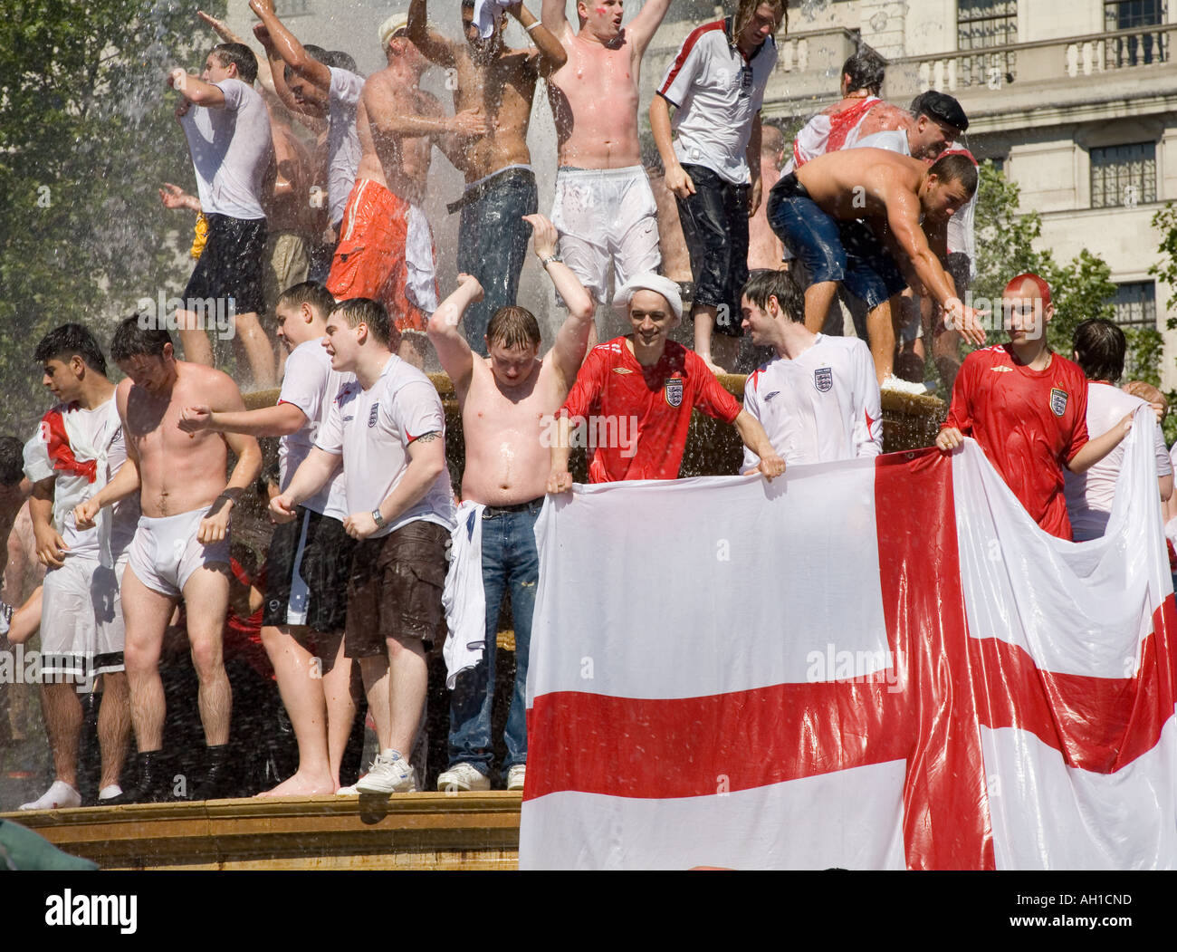 English Football Fans Trafalger Square London U.K Stock Photo - Alamy