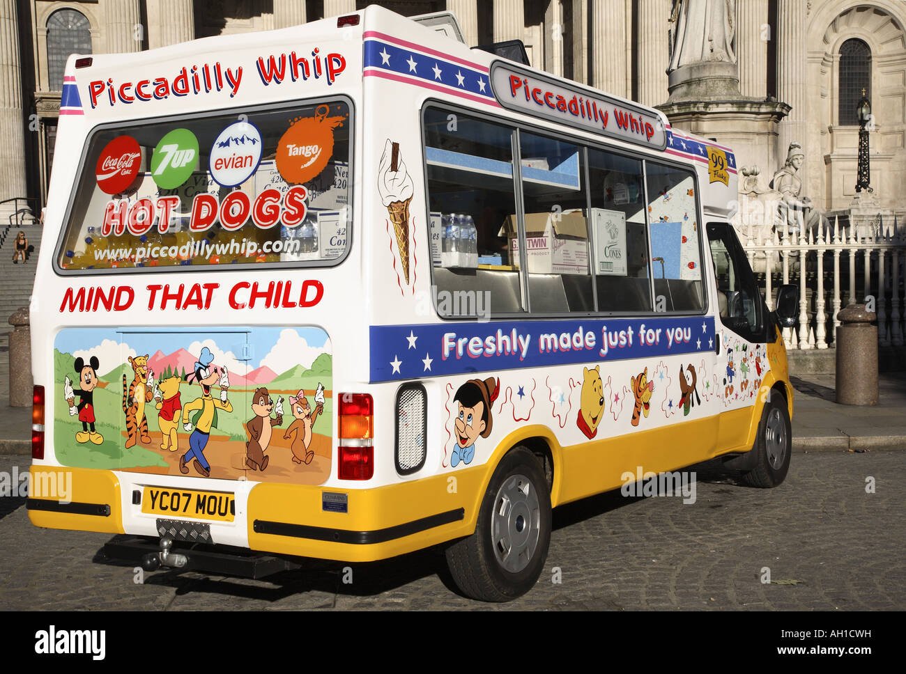 Ice Cream Van, London, England, UK Stock Photo - Alamy