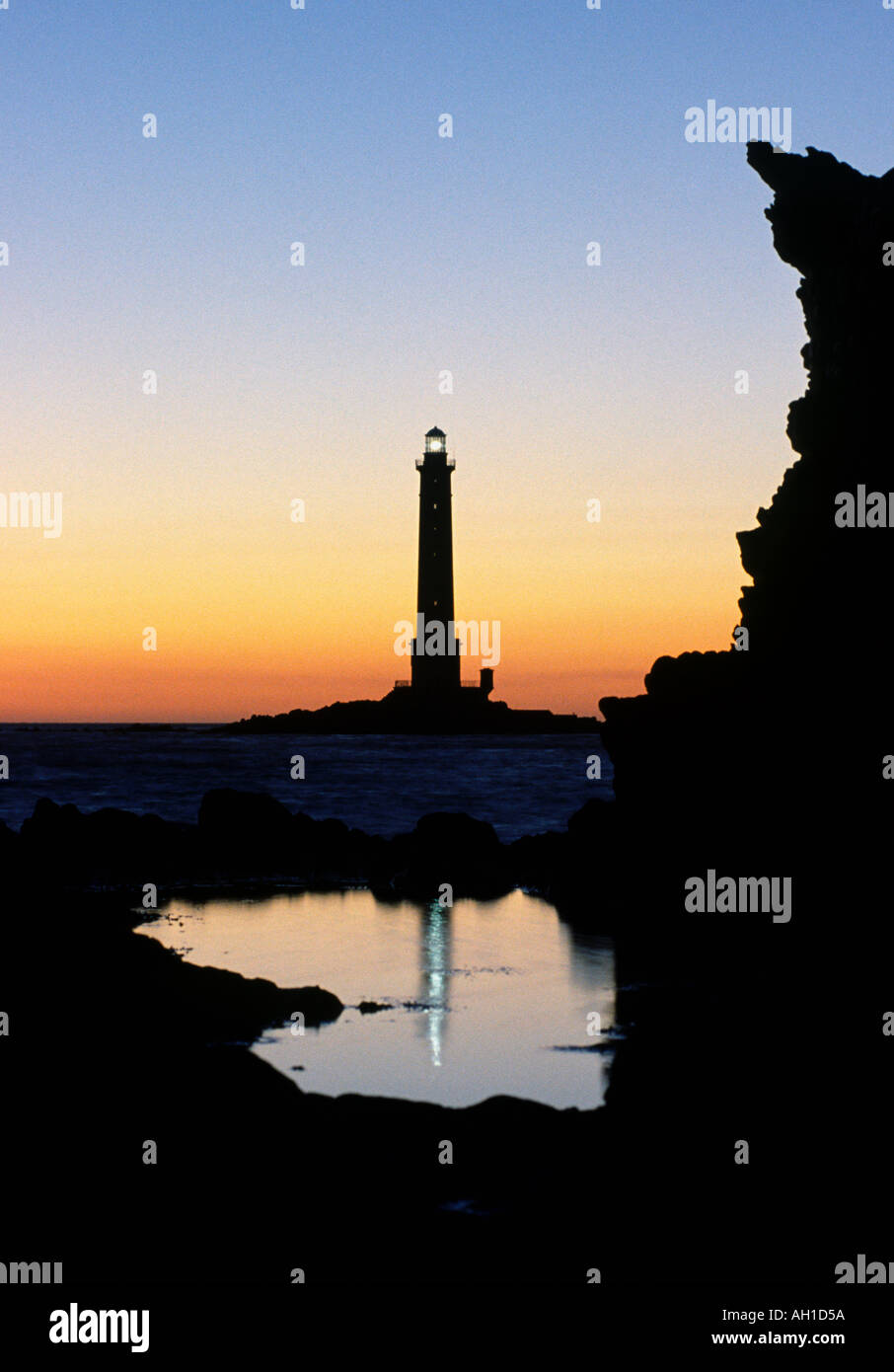 Normandy travel guide hi-res stock photography and images - Alamy