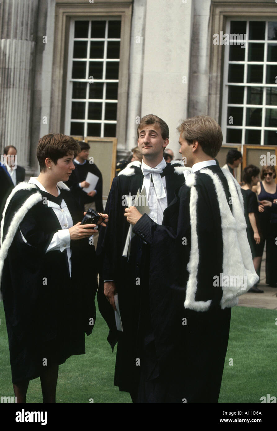 Cambridge university student graduation hi-res stock photography and ...
